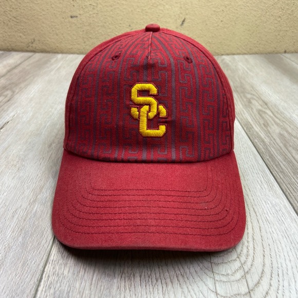 Nike | Accessories | Nike Usc Trojans Hat Cap Adjustable Red Gold ...
